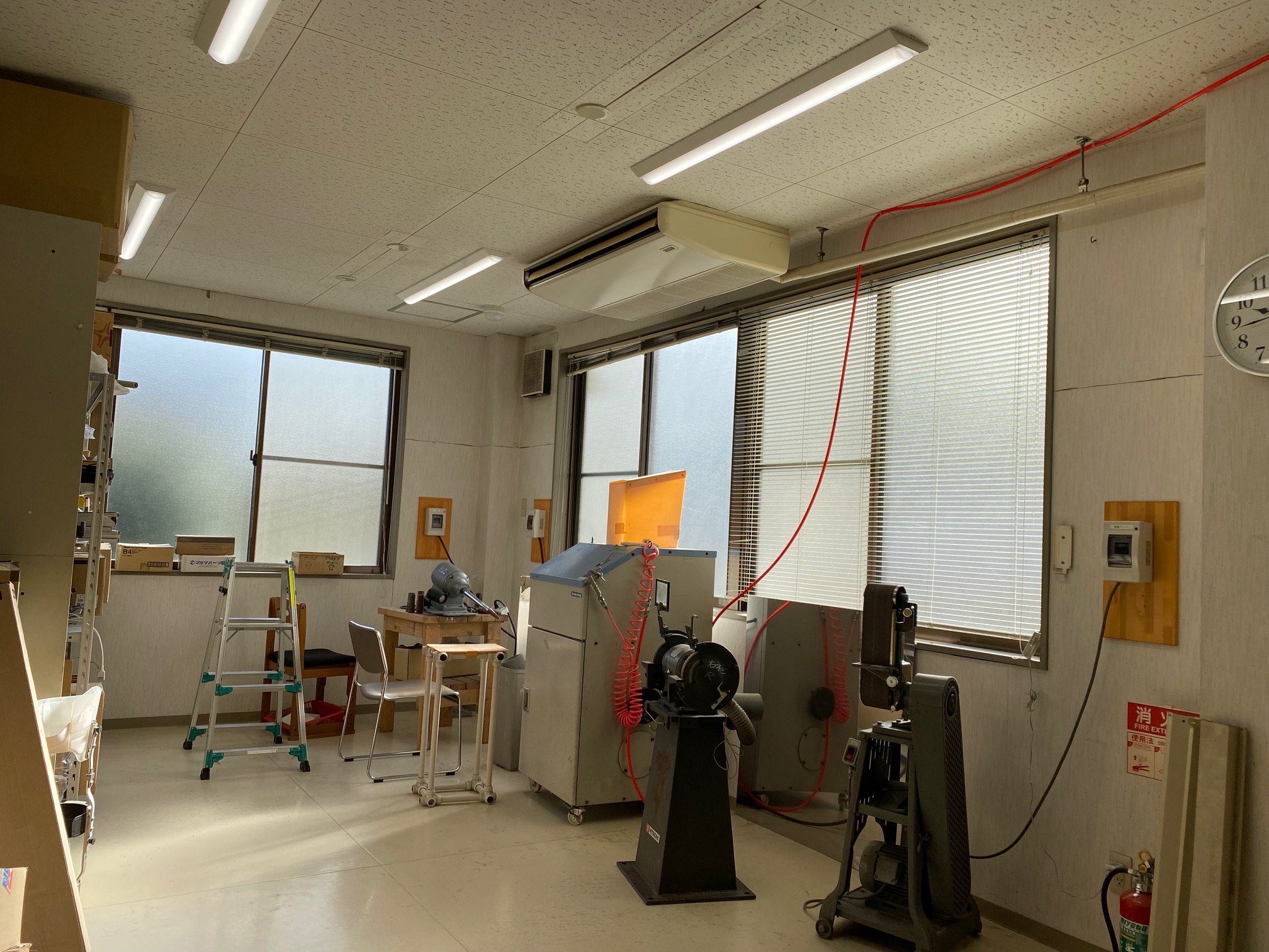 【愛知県春日井市】製作所でビニールカーテン間仕切り : オーニングテント・ビニールカーテン・間仕切りの製作・施工｜愛知・名古屋｜シーエスピーエル株式会社 CSPL.inc